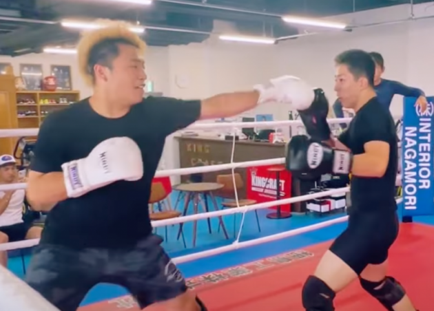 【BreakingDown】10人ニキ、“元暴走族”戦に向け啓之輔と猛特訓！ボコボコにされ「下向いちゃダメだ」厳しいダメ出しも - eFight【イーファイト】格闘技情報を毎日配信！