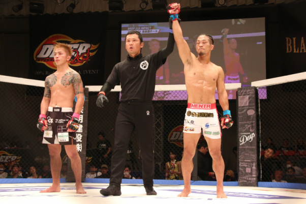 【DEEP】9.18 全試合 結果（BLACK COMBAT 7vs7対抗戦＝酒井リョウ、大原樹理、大島沙緒里ほか）ディープ 試合結果 - eFight【イーファイト】格闘技情報を毎日配信！