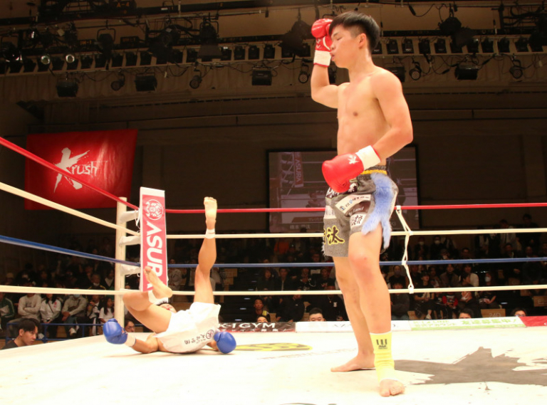 【Krush】橋本雷汰、YU-KIにKO勝利 - eFight【イーファイト】格闘技情報を毎日配信！