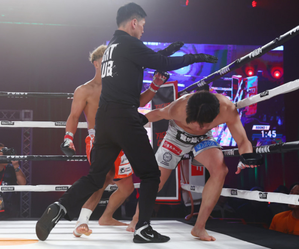 【FIGHT CLUB】YA-MAN、平本蓮を挑発「お前の大好きな朝倉未来さんをKOしたぞ！」 - eFight【イーファイト】格闘技情報を毎日配信！