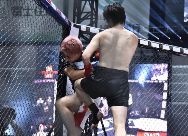 溝口COOにKO負けの10人ニキ、なんと再び挑戦状を送っていた！溝口氏の答えとは - eFight【イーファイト】格闘技情報を毎日配信！