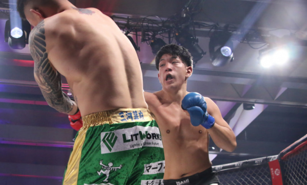 【BreakingDown】“アウサイ無敗”たつ、茂木優樹に判定勝利、”実力派”対決を制す - eFight【イーファイト】格闘技情報を毎日配信！