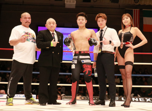 【SB】王者・山田彪太朗、左ボディでムエタイ強豪を悶絶KO！ - eFight【イーファイト】格闘技情報を毎日配信！