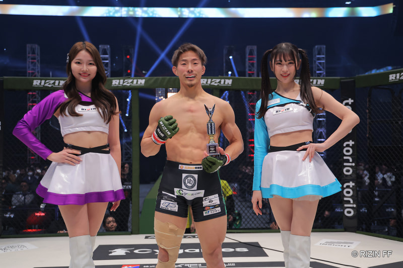 R3_A2323 - eFight【イーファイト】格闘技情報を毎日配信！