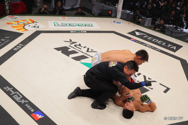 【RIZIN】阿部大治、復活のKO勝利！戦慄カウンターで押忍マンを撃破 - eFight【イーファイト】格闘技情報を毎日配信！