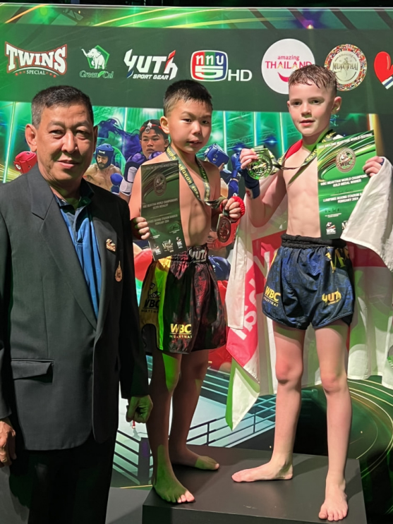 【WBCムエタイ】ジュニア世界大会で日本人選手が金メダル6個獲得の快挙！ - eFight【イーファイト】格闘技情報を毎日配信！