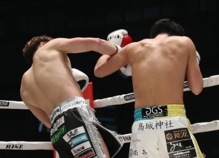 【RISE】“BreakingDown人気”YURA、ダウンを奪いKENTAを撃破！13戦無敗に - eFight【イーファイト】格闘技情報を毎日配信！