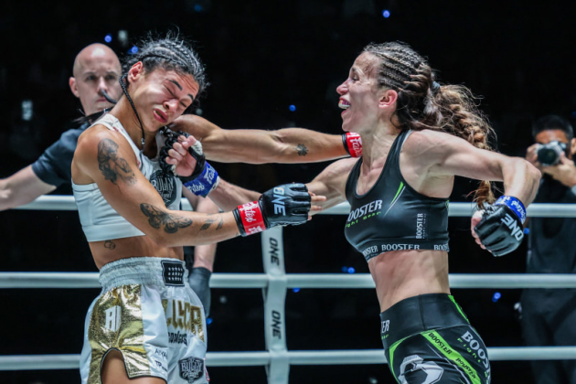 【ONE】女王アリシアが完勝でV2！ヒザ蹴り連発のボディ攻めでモラエスを撃破、スタンプとの再戦を要求 - eFight【イーファイト】格闘技情報を毎日配信！