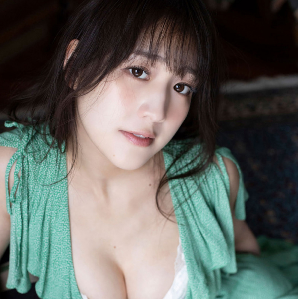 女子プロレスラー上原わかな、黒水着の鍛えたボディ魅せファンKO - eFight【イーファイト】格闘技情報を毎日配信！