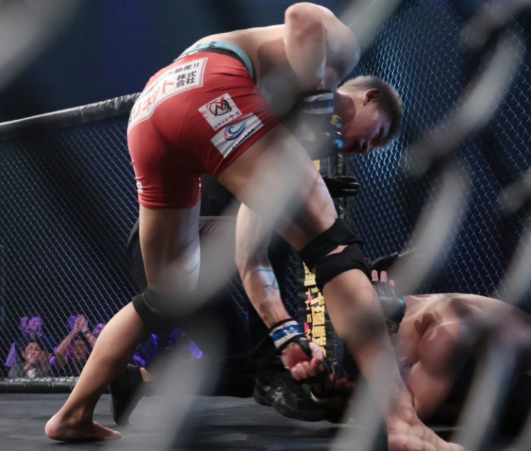 【格闘代理戦争】元自衛官・中村京一郎、“ボンサイ柔術”ナカガワをKO撃破！決勝でトミー矢野と激突 - eFight【イーファイト】格闘技情報を毎日配信！