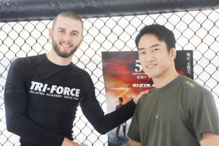 JTTコーチ・エリーの打撃が強すぎる！スパーで見せた華麗な蹴り技に「エグい」の声 - eFight【イーファイト】格闘技情報を毎日配信！