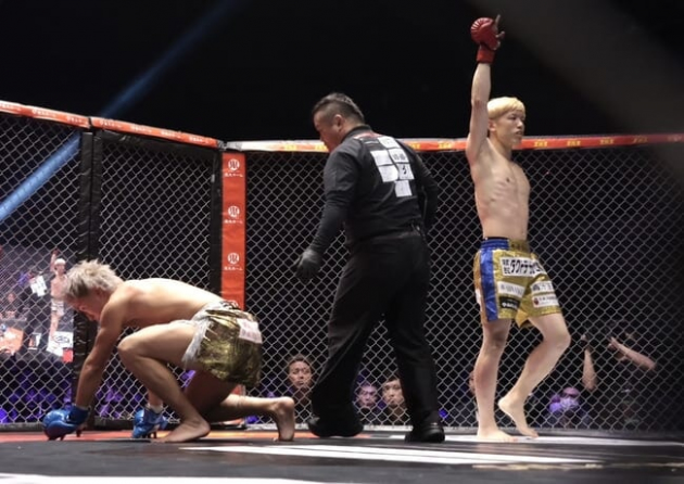 【BD】王者・井原良太郎、バチバチの殴り合いで冨澤大智に激勝！初防衛に成功＝試合結果 - eFight【イーファイト】格闘技情報を毎日配信！