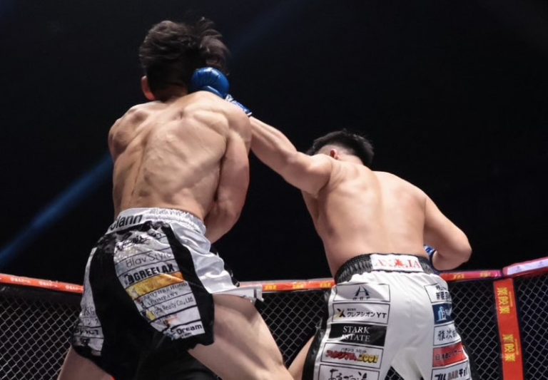 【BD】元ボクシング王者・山本隆寛、豪腕フックで衝撃KO！ダウンの秀虎は両足が痙攣 - eFight【イーファイト】格闘技情報を毎日配信！