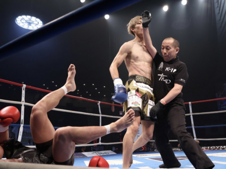 【K-1】上野空大、河北“KONG”光生を初回KO撃破 - eFight【イーファイト】格闘技情報を毎日配信！
