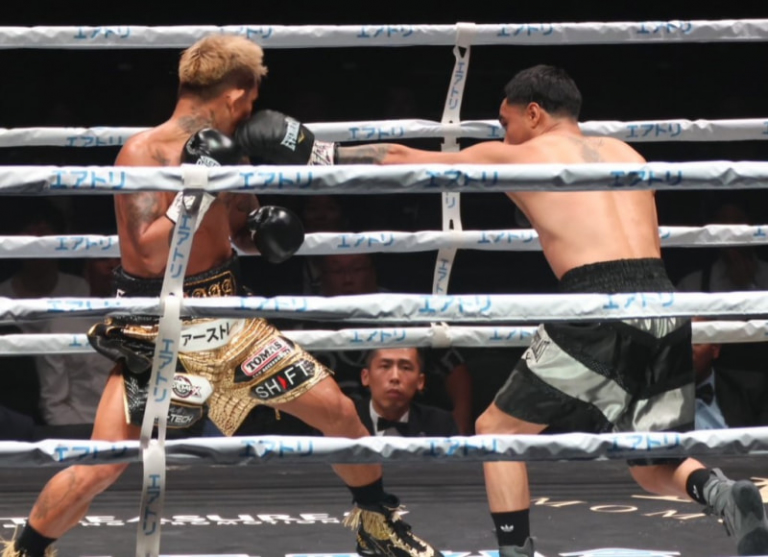カシメロ、衝撃の1R KO勝利！「井上尚弥、カモン」体重オーバー受け入れたサンチェスをボコボコに - eFight【イーファイト】格闘技情報を毎日配信！