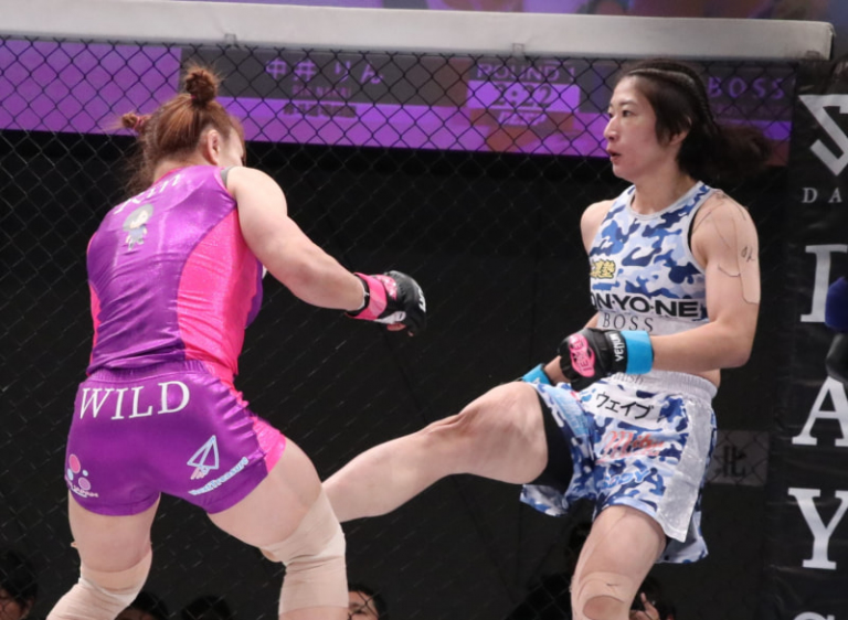 【DEEP JEWELS】中井りんがTKO勝利！新鋭・鈴木”BOSS”遥を打撃で圧倒、渡辺華奈へ宣戦布告も＝試合結果・速報 - eFight【イーファイト】格闘技情報を毎日配信！