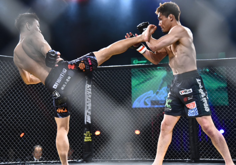 【GRACHAN】伊藤空也、TSUNEに逆転勝利で王座返り咲き！初防衛戦に手塚戦を要求 - eFight【イーファイト】格闘技情報を毎日配信！