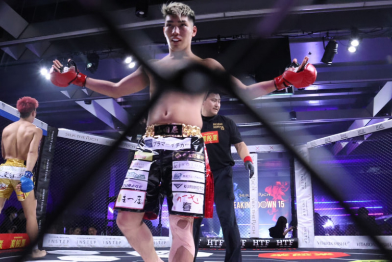 【BD】よーでぃー、豪快連打でDEEP代表ウルシマンを衝撃KO「K-1でもかかってこい」 - eFight【イーファイト】格闘技情報を毎日配信！