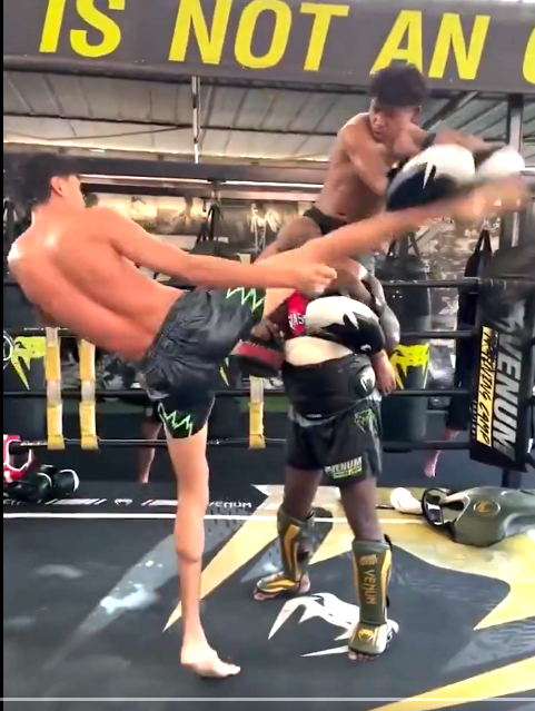 ph001 - eFight【イーファイト】格闘技情報を毎日配信！