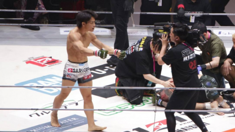【RIZIN】ヒロヤ、篠塚辰樹にタオル投入のTKO完勝！パウンド＆ヒジの嵐で”MMAの洗礼” - eFight【イーファイト】格闘技情報を毎日配信！