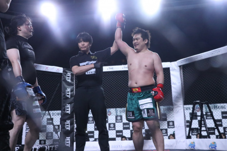 【結果】『ブレイキングダウン15.5』全試合 - eFight【イーファイト】格闘技情報を毎日配信！