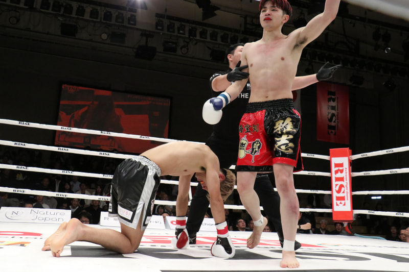 【RISE】安本晴翔、ハイキックKO勝利で初V！女子王座Tは辻井和花と島田知佳が初戦突破 - eFight【イーファイト】格闘技情報を毎日配信！