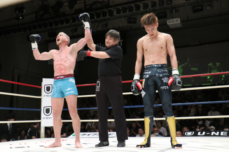 【SB】海人、GLORY1位の強豪に後半追い上げる激闘も厳しい連敗、山田虎矢太が魁斗に一撃KO勝利！ - eFight【イーファイト】格闘技情報を毎日配信！