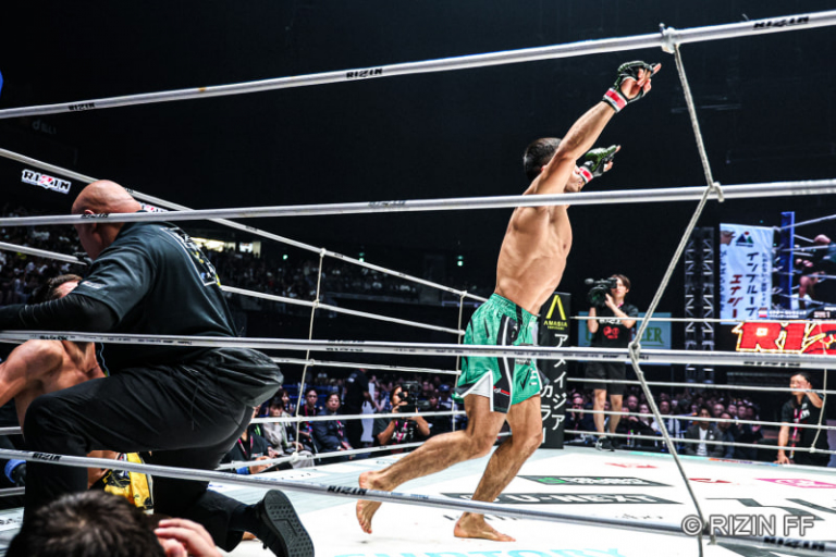 【RIZIN】絶対王者シェイドゥラエフ、33秒殺KO勝利で初防衛！豪快パウンドでコレスニックを撃沈 - eFight【イーファイト】格闘技情報を毎日配信！